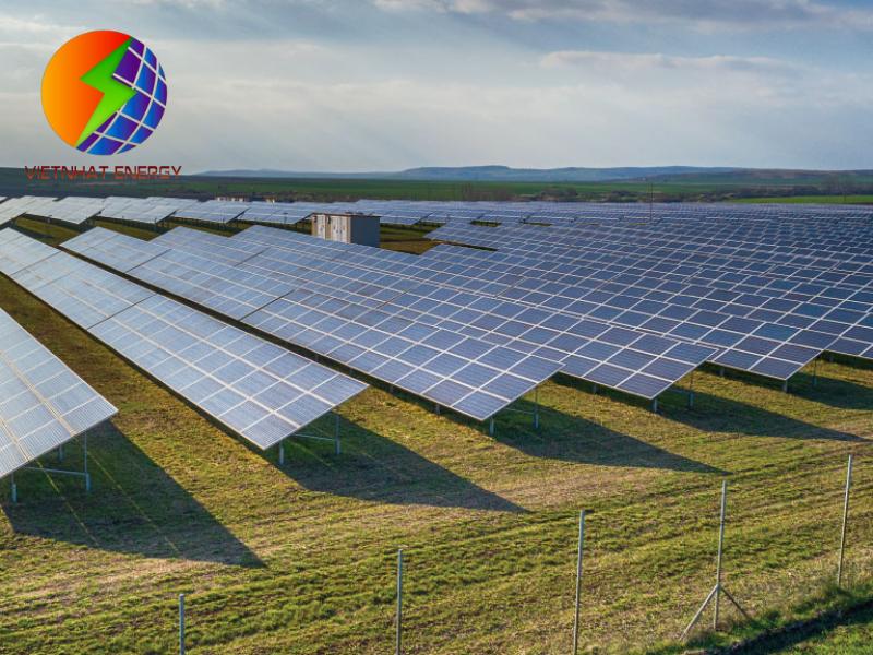 Các Công Trình Tiêu Biểu Sử Dụng Pin Năng Lượng Mặt Trời | Giải Pháp ...